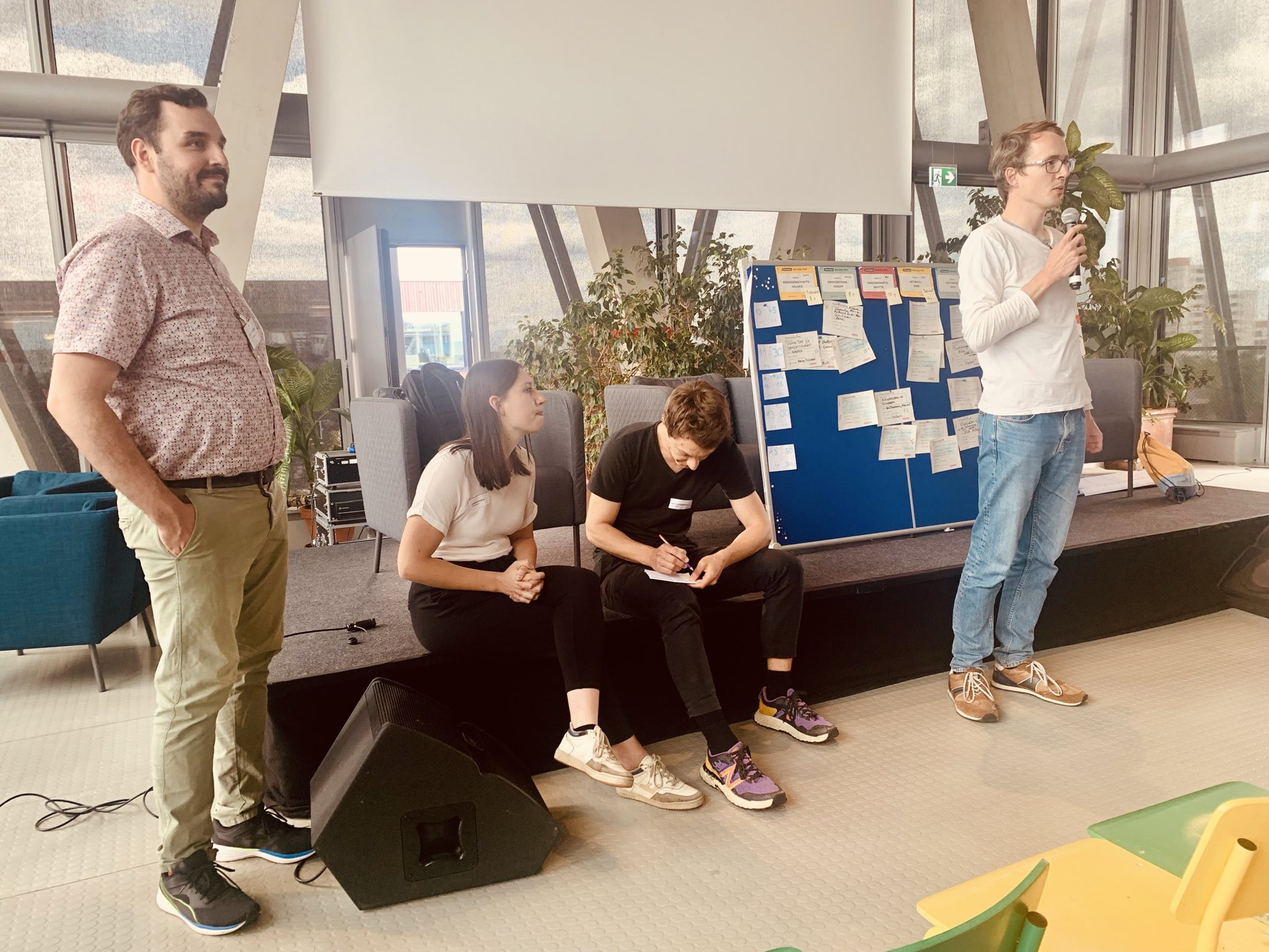 GenoDigital barcamp gathers a new generation of co-operators - Co ...