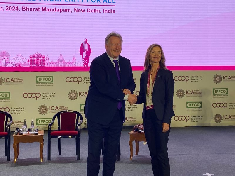 ICA and Fairtrade International sign Joint Partnership Declaration - Co ...