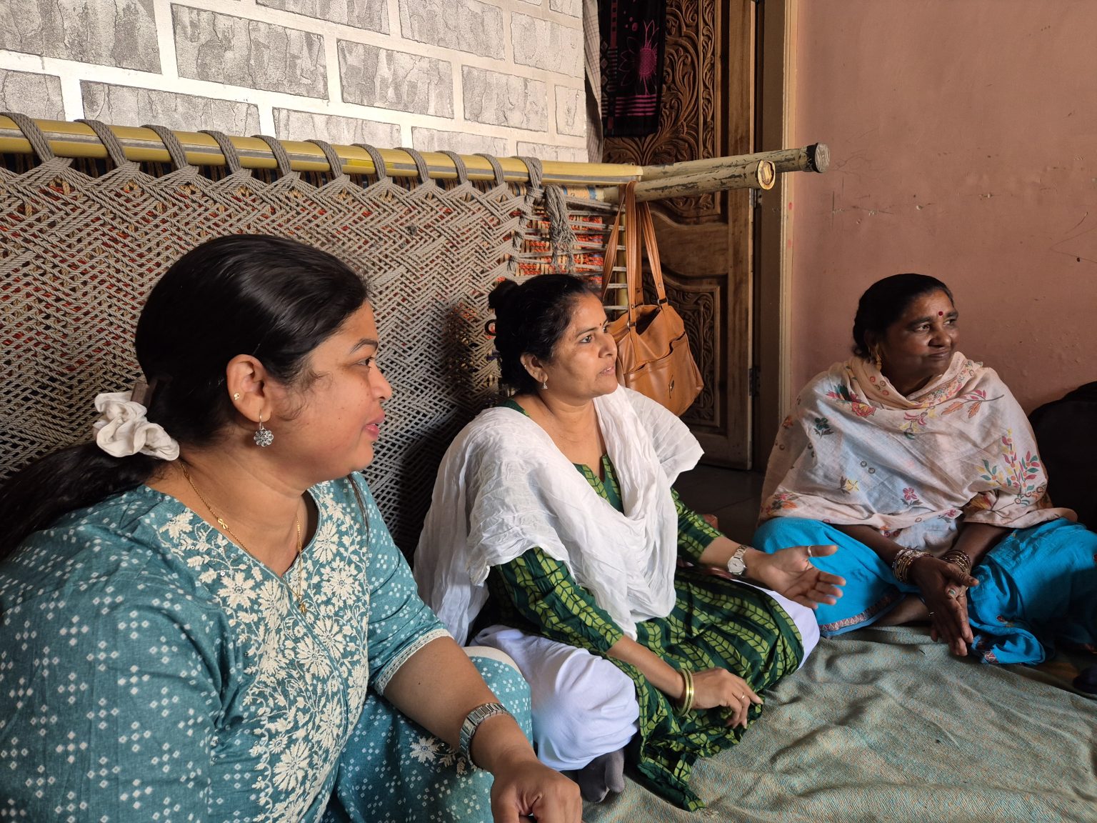 Sewa, the union empowering informal women workers through co-ops - Co ...