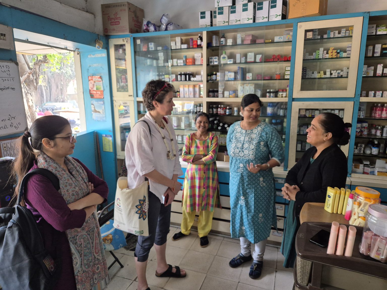 Sewa, the union empowering informal women workers through co-ops - Co ...