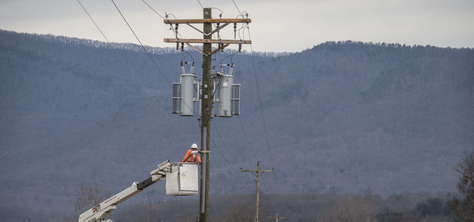 US electric co-ops add $111bn a year to national economy, says NRECA ...