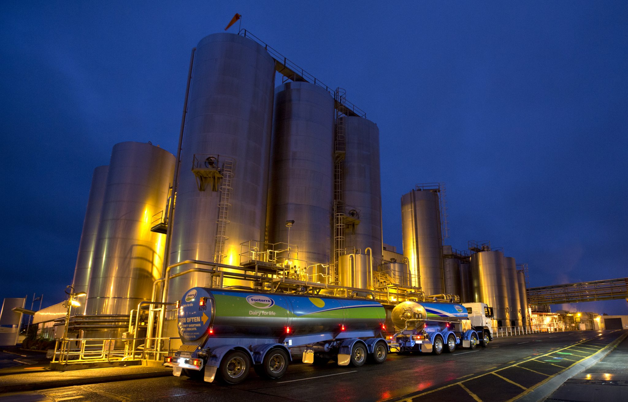 New strategic direction for New Zealand dairy co-op Fonterra - Co ...
