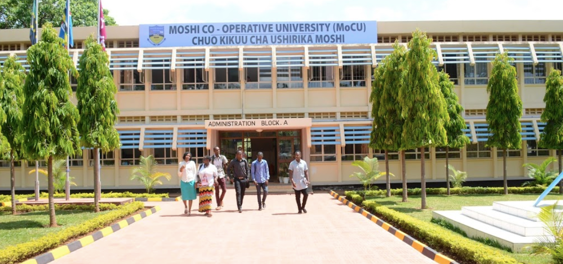 Co-operation on campus - Co-operative News